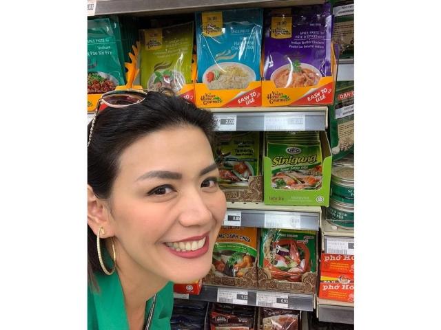 Former 'Unang Hirit' host Rhea Santos flies back to Canada | GMA ... Former 'Unang Hirit' host Rhea Santos flies back to Canada | GMA ...