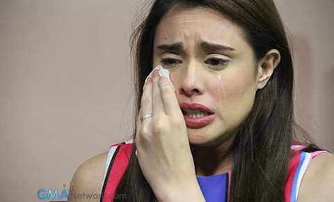 10 best cry faces of Max Collins | GMA Entertainment