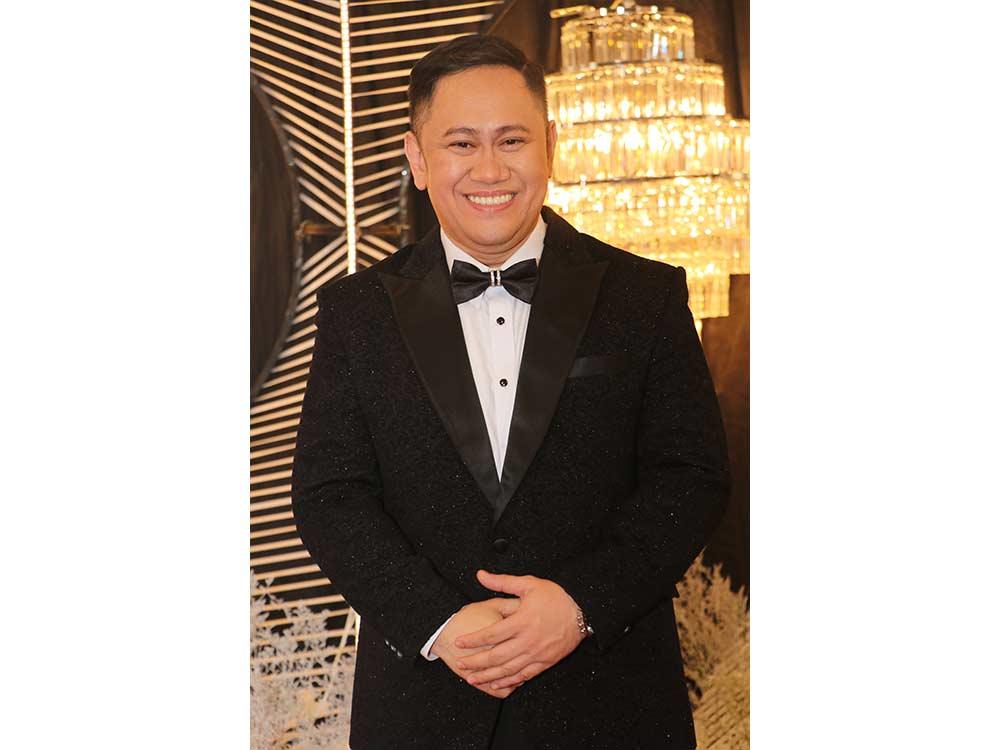 'Eat Bulaga' hosts at TAPE Inc. execs, present sa GMA Gala 2023 | GMA Entertainment