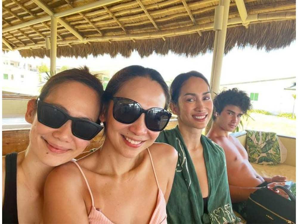 #PicturePerfect: Ina Raymundo's gorgeous family | GMA Entertainment