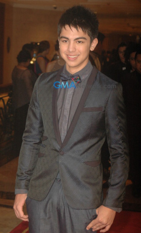 A closer look at Derrick Monasterio | GMA Entertainment