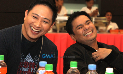 A visit to the set of 'Pare & Pare' | GMA Entertainment