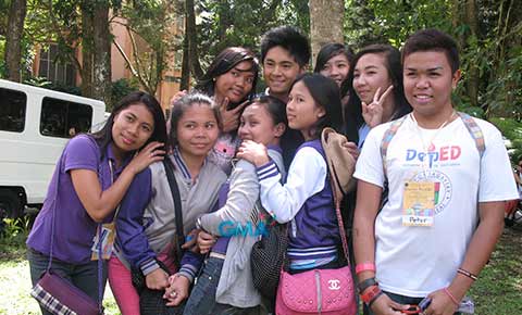 A visit to the set of Paroa: Ang Kuwento ni Mariposa | GMA Entertainment