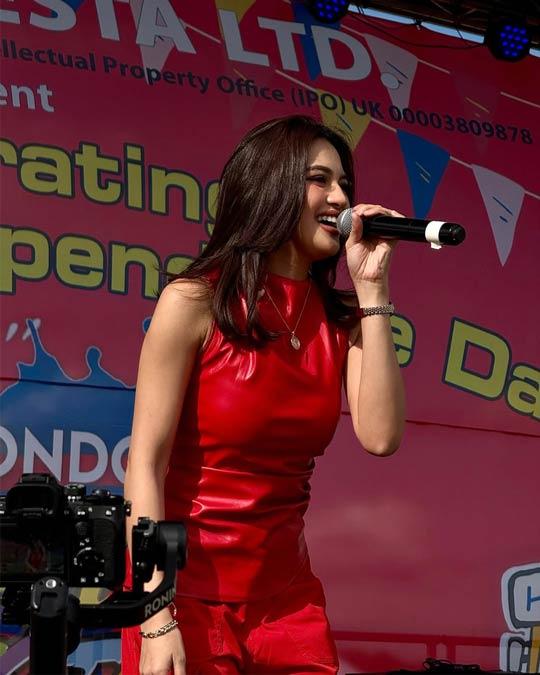 Alden Richards, Julie Anne San Jose, Rayver Cruz bring fun at Barrio Fiesta 2025 | GMA Entertainment