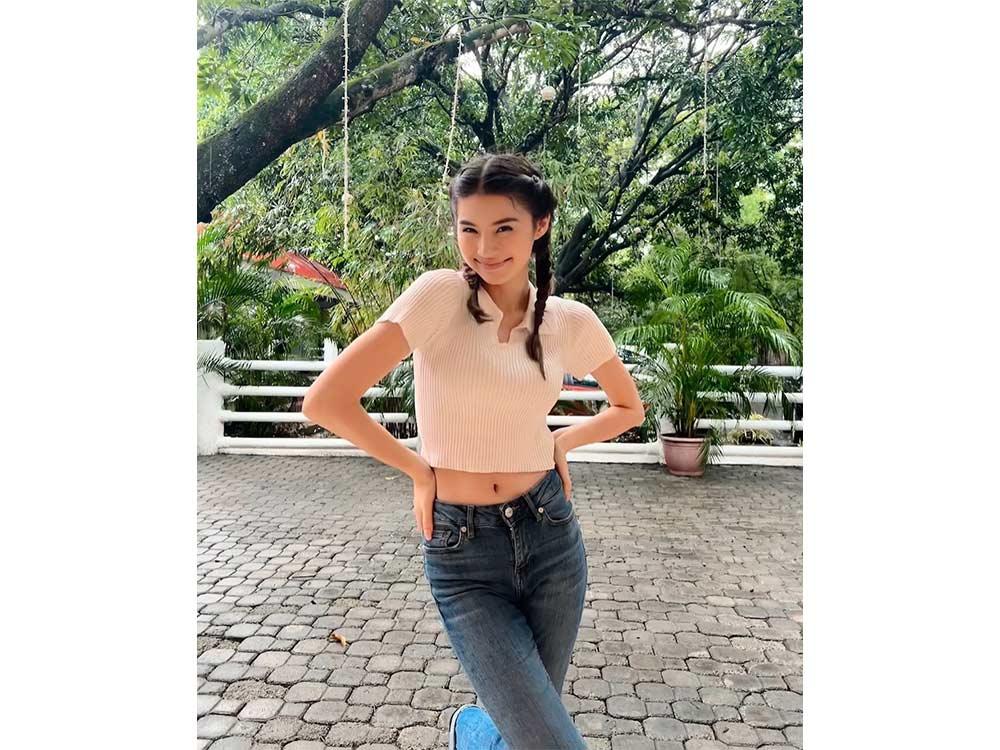 All the looks of Caitlyn Stave that prove she's a stunning lady | GMA Entertainment