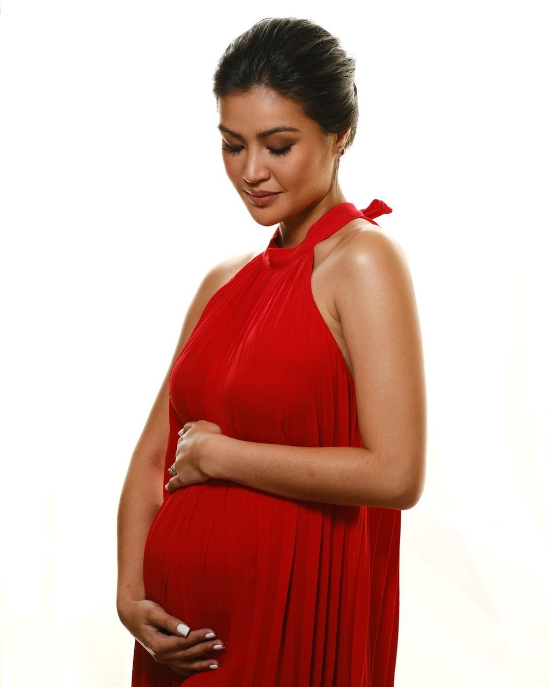 All the photos of Winwyn Marquez that prove she's one glowing momma | GMA Entertainment