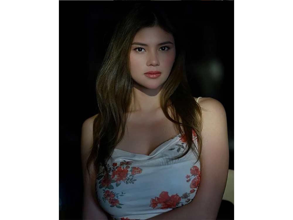 Ana Jalandoni looks stunning in these sexy beach photos | GMA Entertainment