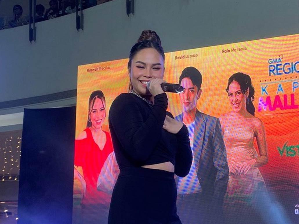 Barbie Forteza at David Licauco, nagpakilig sa Bataan Kapuso Mall Show | GMA Entertainment