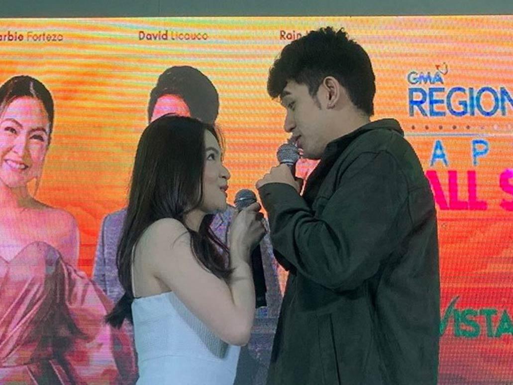Barbie Forteza at David Licauco, nagpakilig sa Bataan Kapuso Mall Show | GMA Entertainment