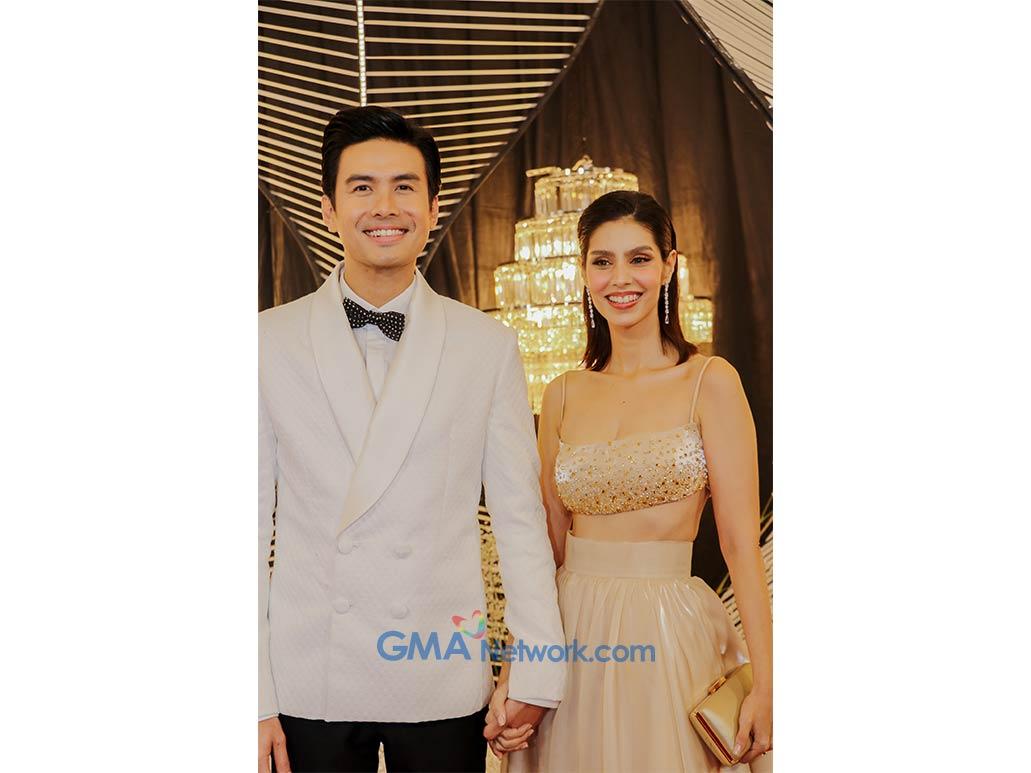 Celebrity couples and Kapuso love teams stun at the GMA Gala 2023 | GMA Entertainment