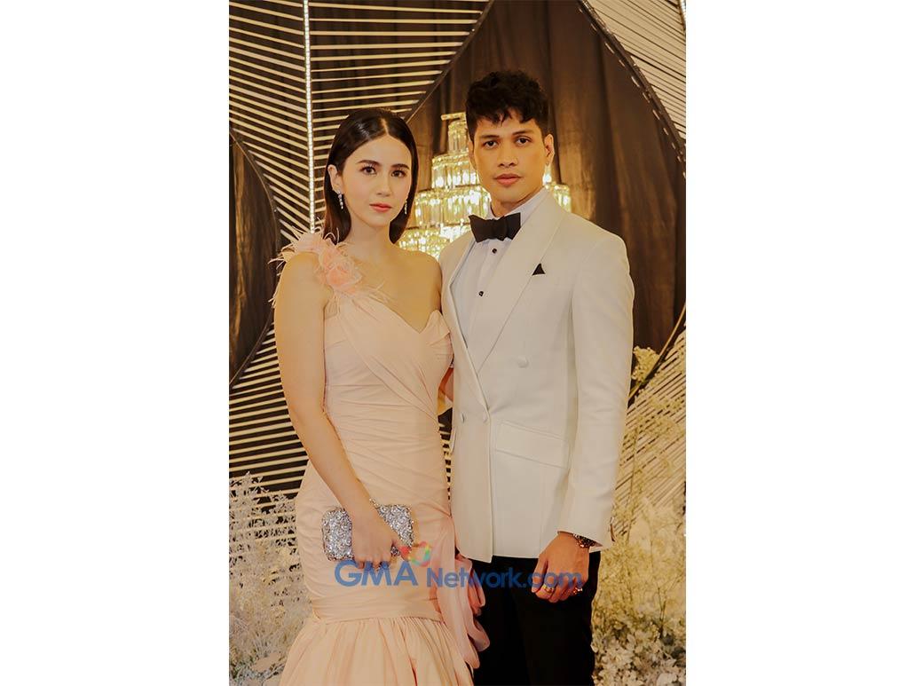 Celebrity couples and Kapuso love teams stun at the GMA Gala 2023 | GMA Entertainment