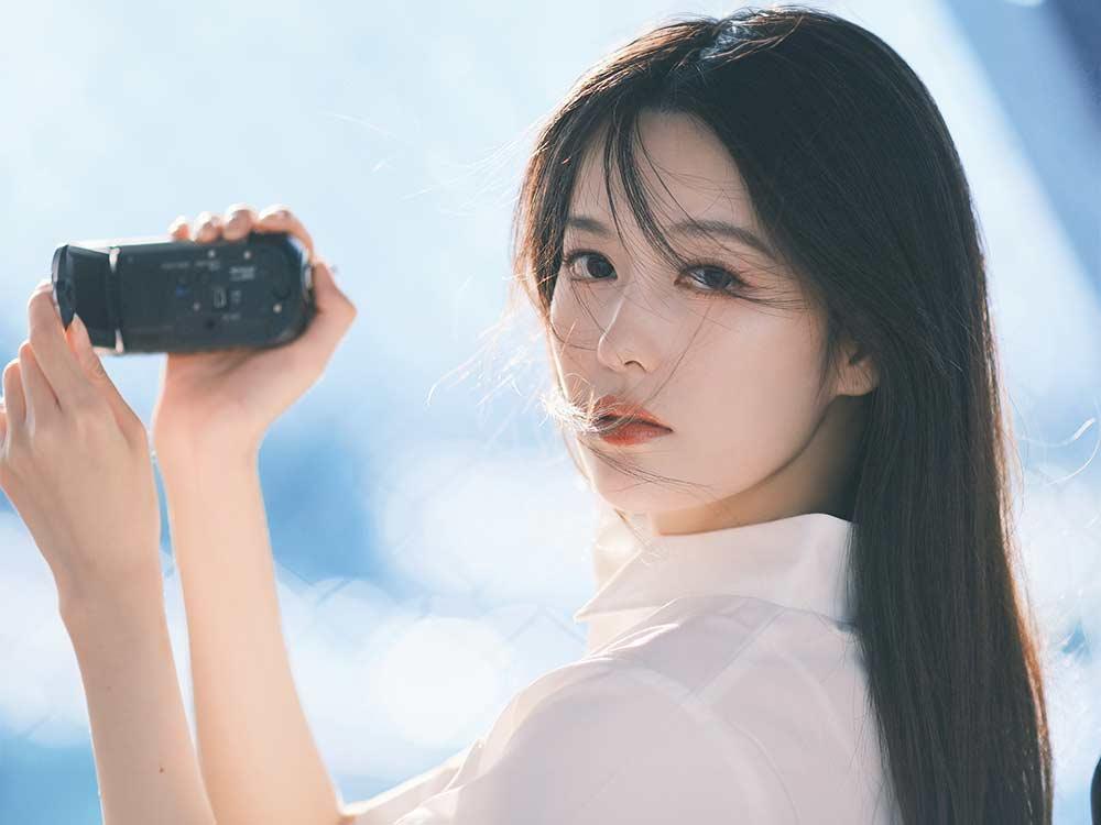 Charismatic photos of Snow Eagle Lord' star Lu Ting Yu | GMA Entertainment