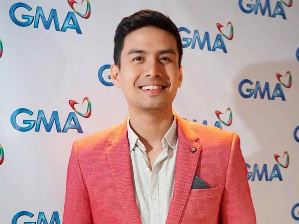 Christian Bautista gives vocal coaching to a TikTok user who mistook him for Erik Santos | GMA ...