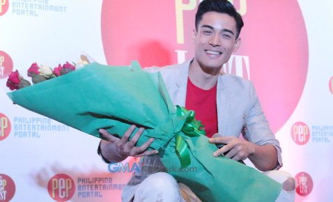 DongYan named Newsmakers of the Year | GMA Entertainment