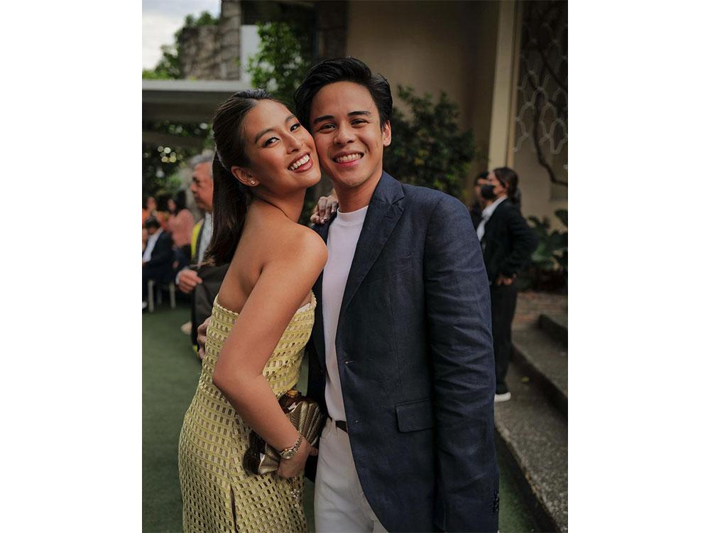 Gabbi Garcia, Khalil Ramos, MavLine, Maja Salvador, spotted sa kasal ng celebrity stylist na si ...