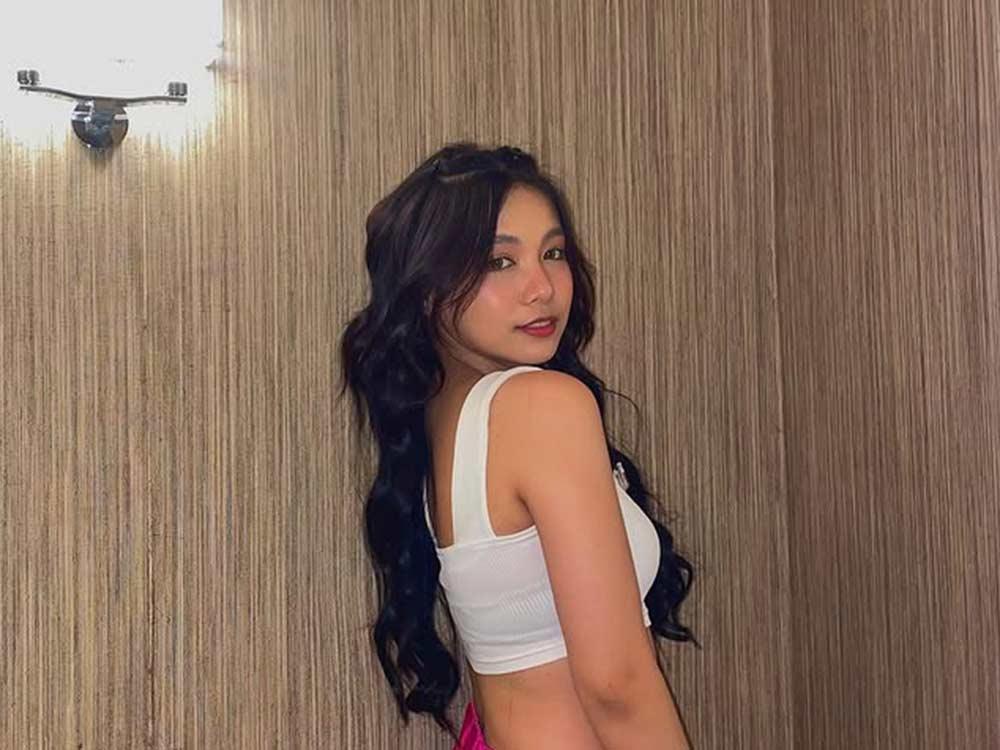Get to know Sparkle sweetheart Mitzi Josh | GMA Entertainment