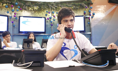 GMA Kapuso Foundation holds live telethon for typhoon Sendong victims ...