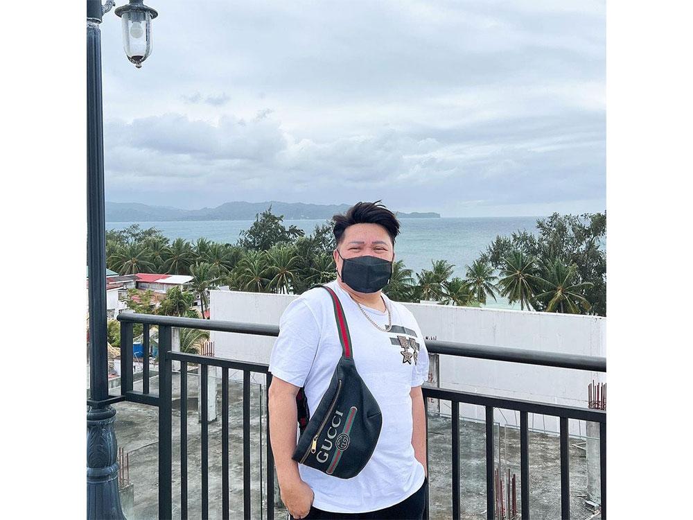 IN PHOTOS: Allan K celebrates birthday in Boracay | GMA Entertainment