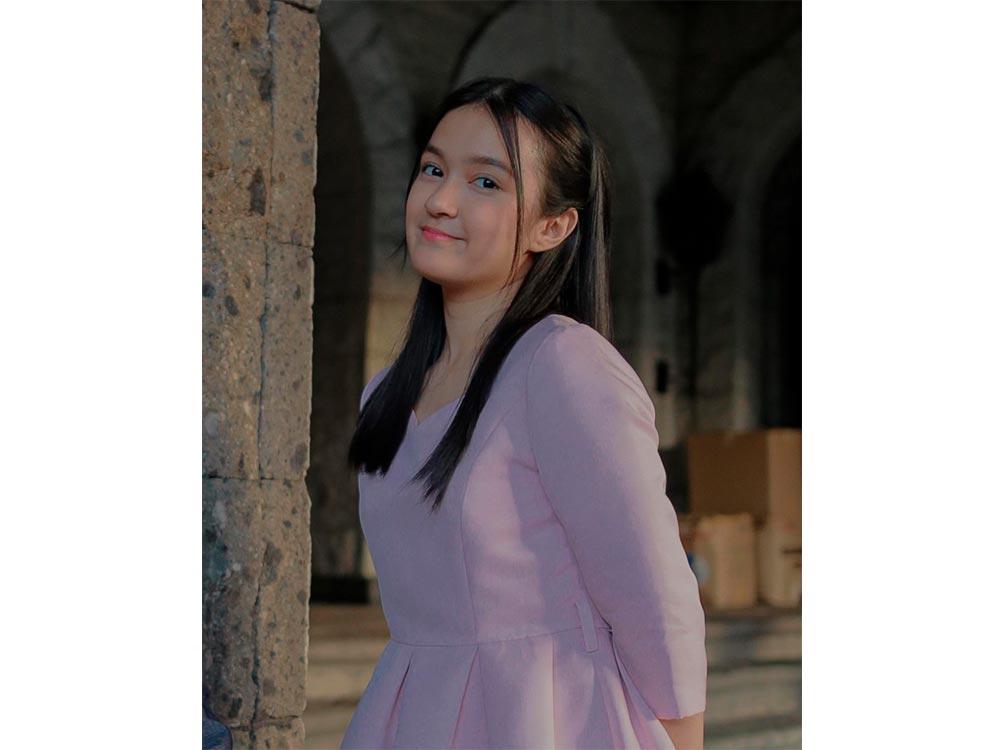 IN PHOTOS: Get to know 'First Lady' star Patricia Coma | GMA Entertainment