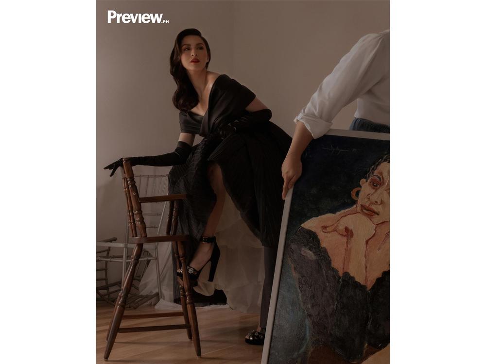 IN PHOTOS: Marian Rivera's timeless beauty was captured in the December issue of a fashion ...