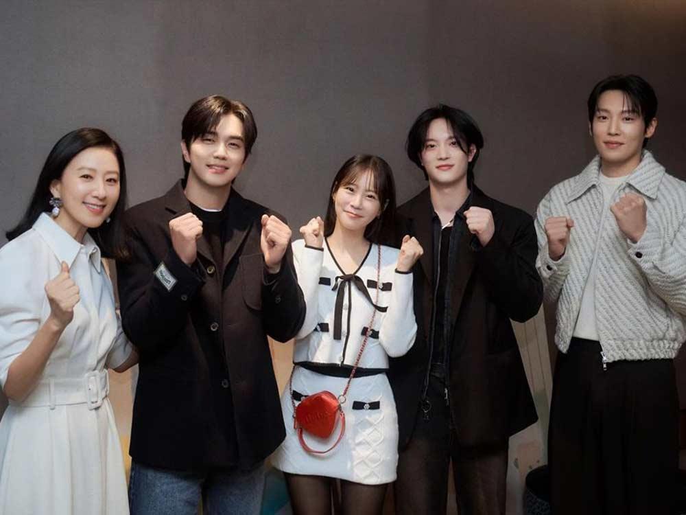 IN PHOTOS: Meet 'Secret Affair' star Kim Hee-ae | GMA Entertainment