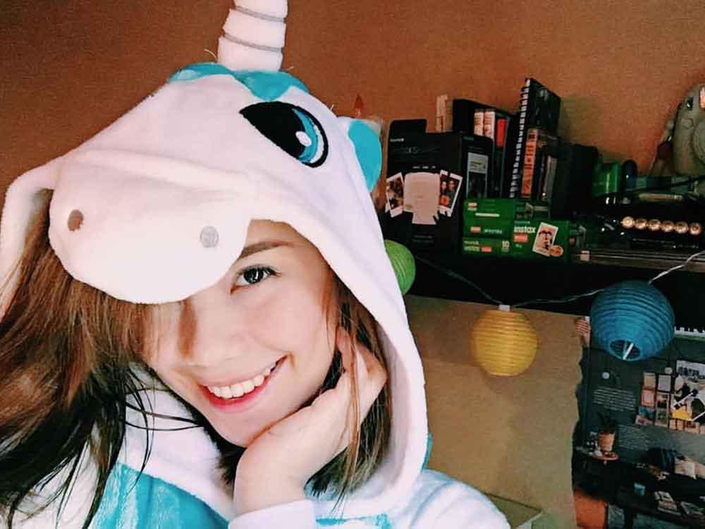 IN PHOTOS: Meet Roanna Padilla, ang artistahing kapatid ni RJ Padilla | GMA Entertainment