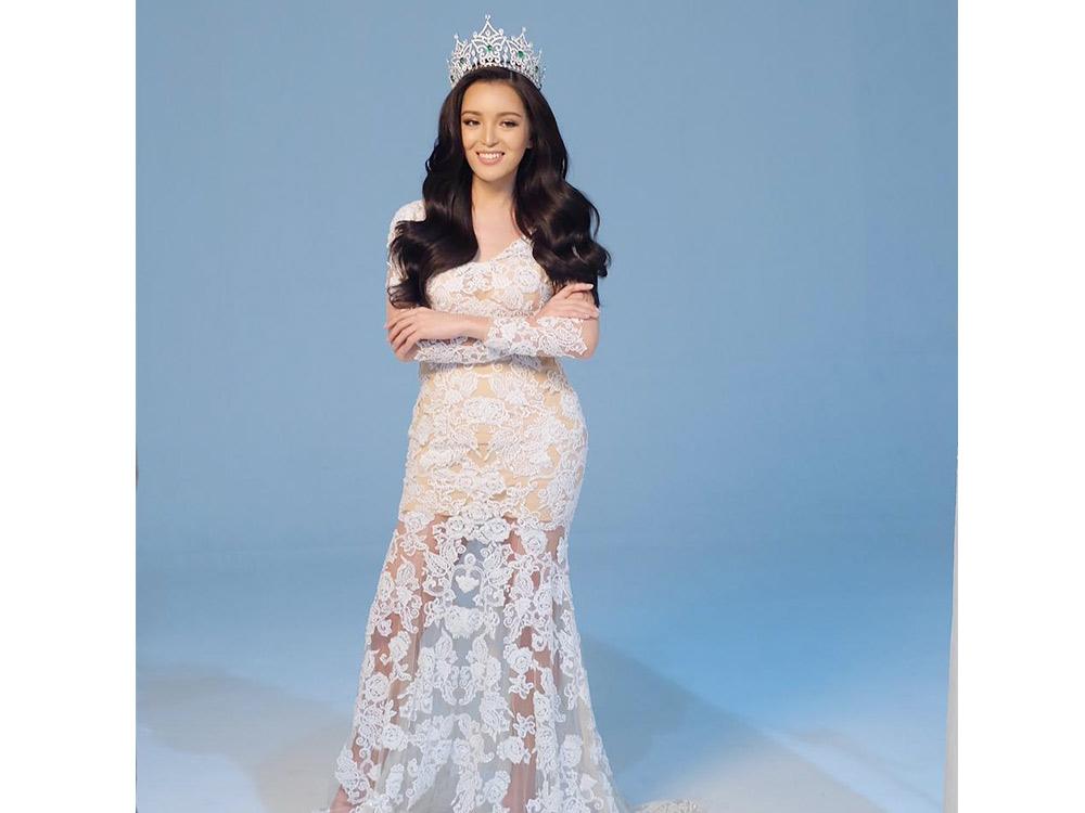 In Photos The Sexiest Looks Of Transwoman Trixie Maristela Gma
