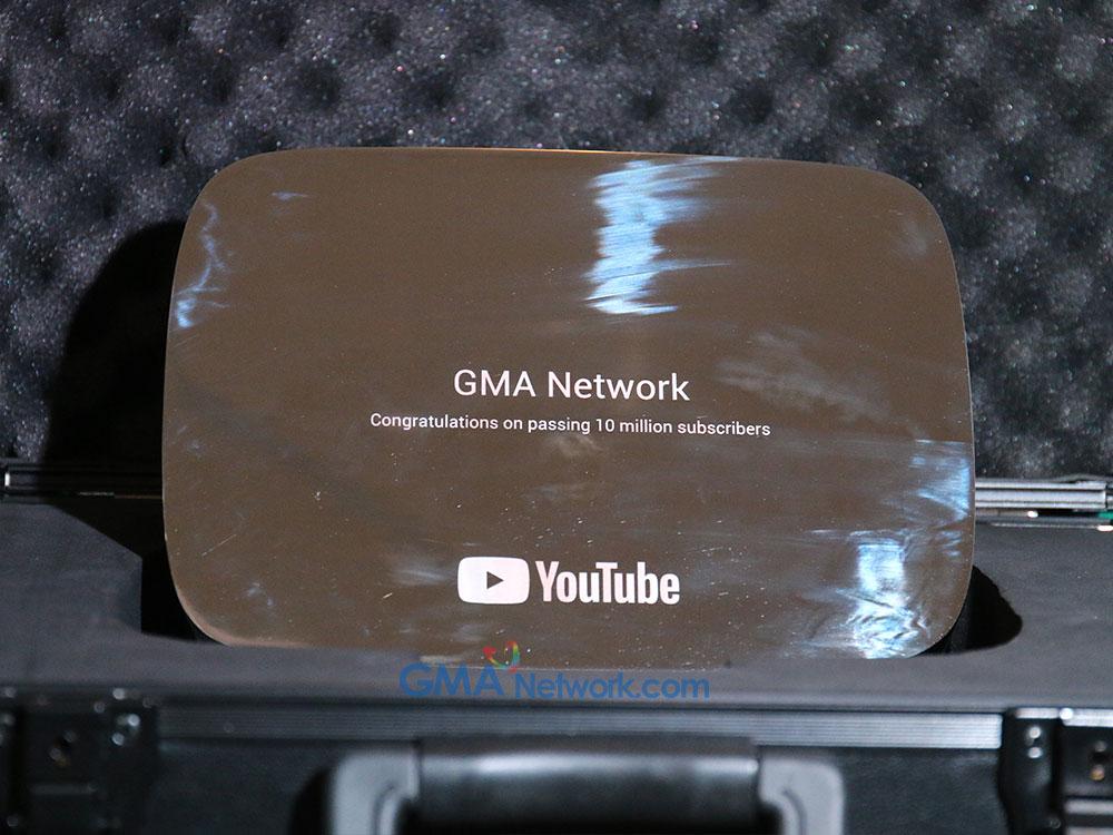 IN PHOTOS: YouTube awards GMA Network Diamond Play Button | GMA Entertainment