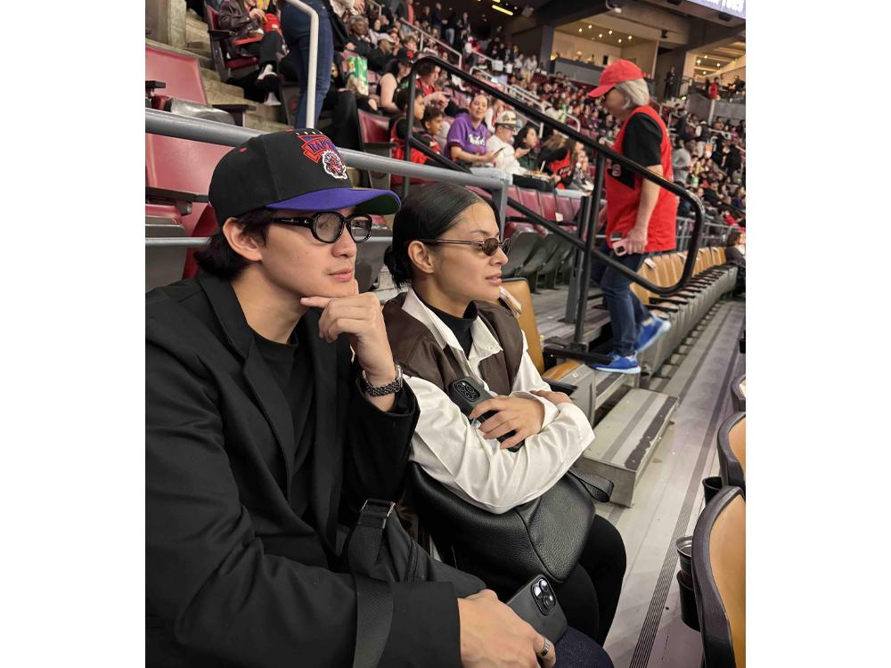 Julie Anne San Jose, Rayver Cruz, Ruru Madrid, and Bianca Umali enjoy their NBA double date ...