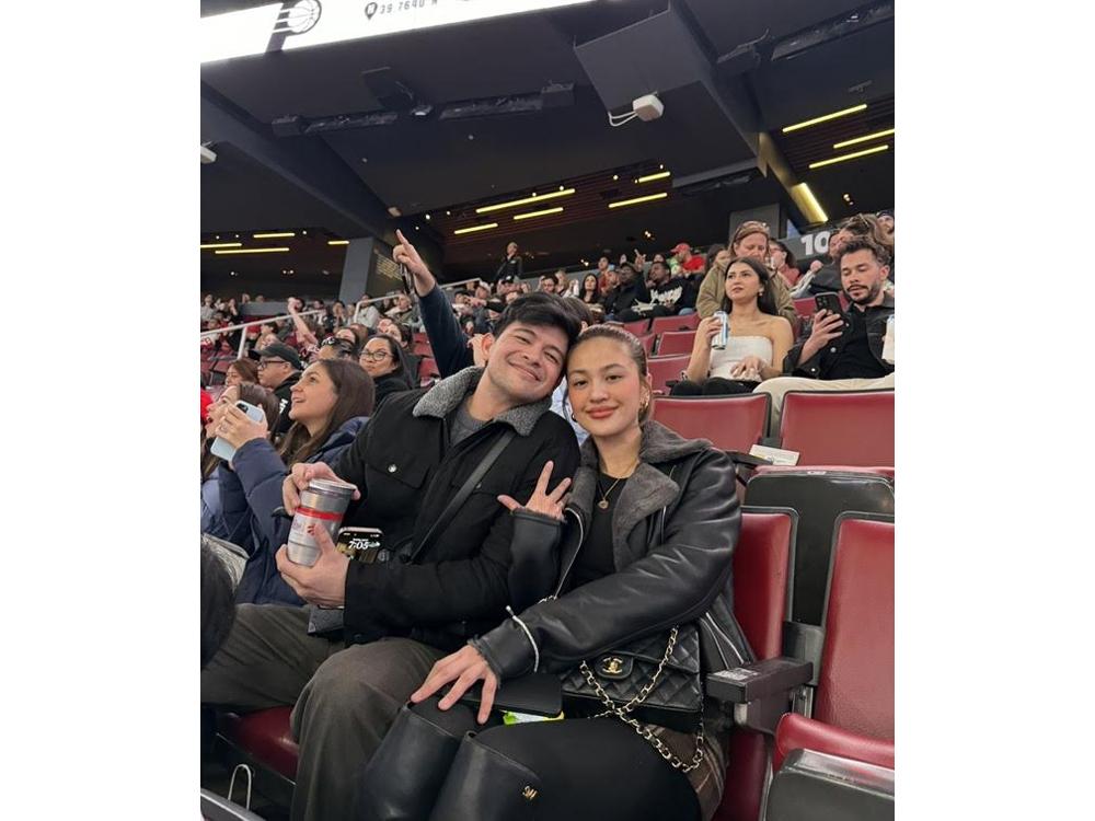 Julie Anne San Jose, Rayver Cruz, Ruru Madrid, and Bianca Umali enjoy their NBA double date ...