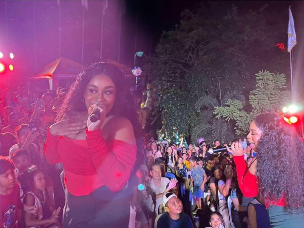 Kapuso stars, naki-Pasko sa Kapitolyo ng La Union | GMA Entertainment