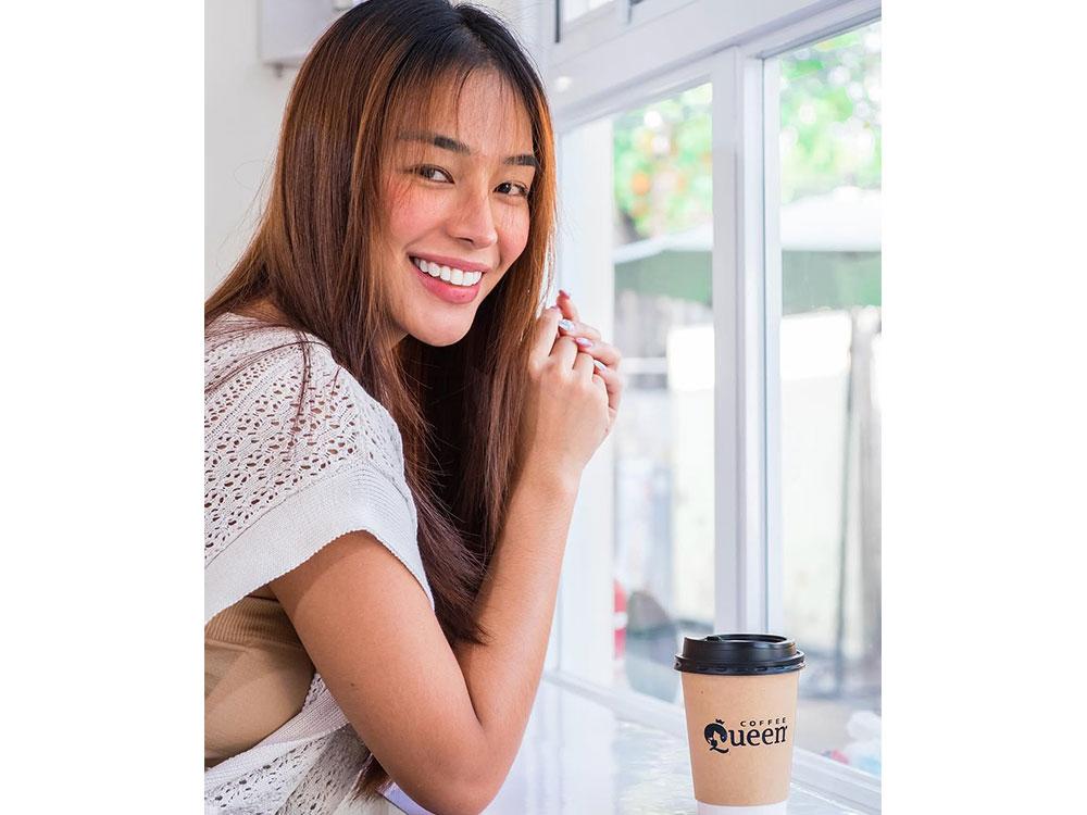 Kilalanin si Zeah Nestle Pala, ang Sexy Babe 2025 grand winner | GMA Entertainment