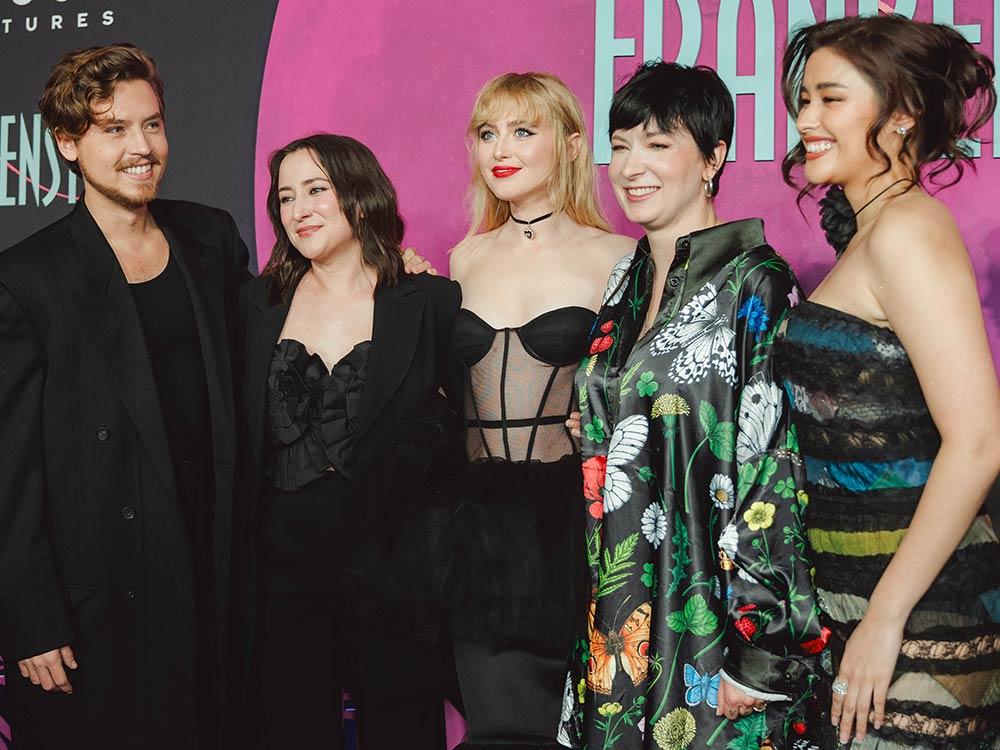 Liza Soberano shines in 'Lisa Frankenstein' black carpet | GMA Entertainment