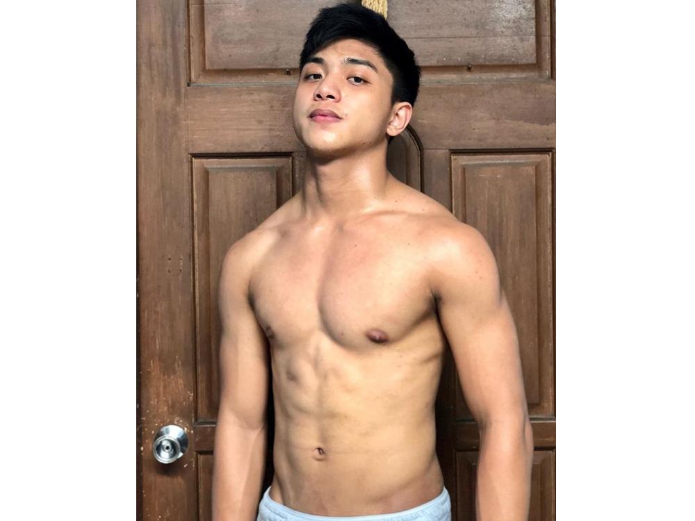 Royce Cabrera Slays With His Jaw Dropping Photos Gma Entertainment