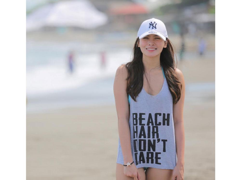 LOOK: A sexy Arny Ross heats up La Union | GMA Entertainment