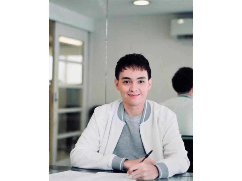 LOOK: Top 10 photos of cutie actor Darwin Yu | GMA Entertainment