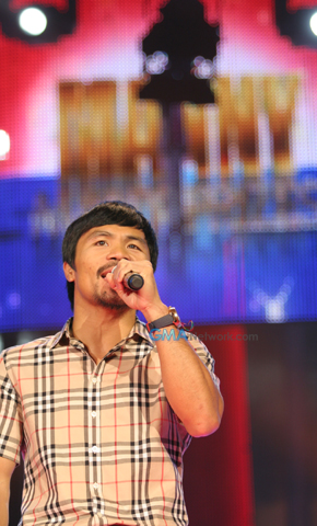 Manny Many hosts the American Idols | GMA Entertainment
