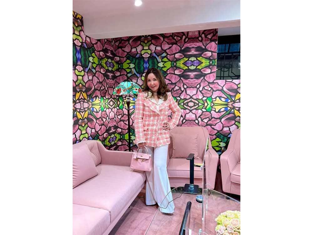 Mga nakakainggit na biyahe ni Small Laude | GMA Entertainment