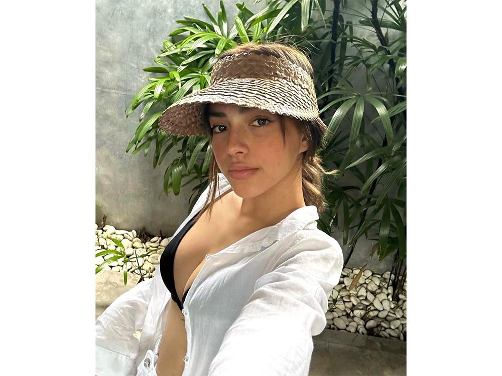 Mika Salamanca's photos that scream summer | GMA Entertainment