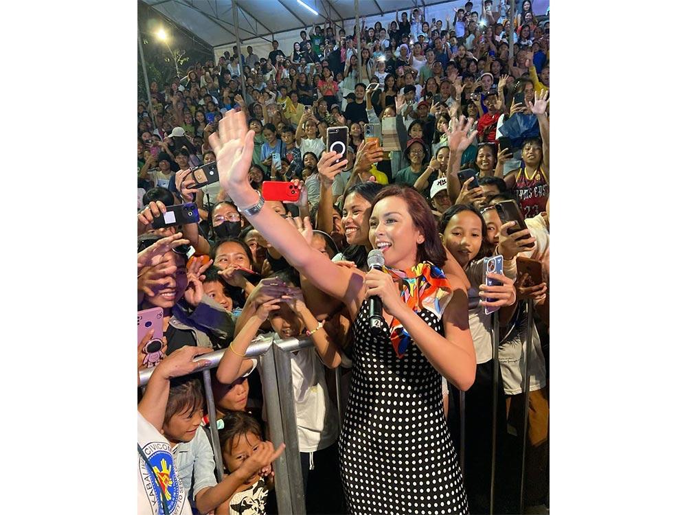 Sofia Pablo, Allen Ansay, Beauty Gonzalez, Matt Lozano, dumalo sa Sinulog sa Kabankalan Festival ...