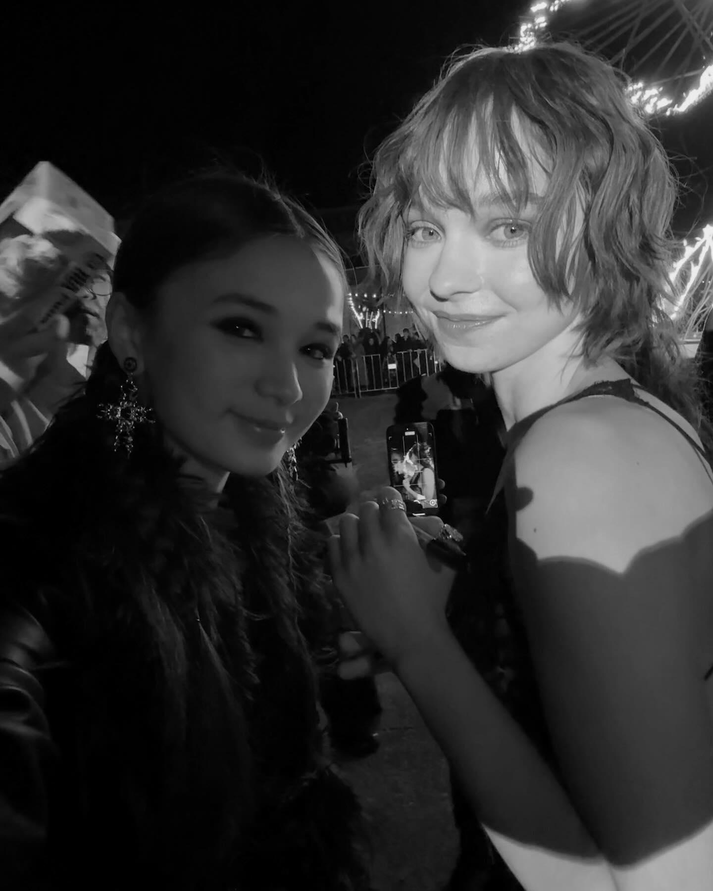 Sofia Pablo meets Jenna Ortega, Tim Burton, and cast of 'Wednesday' in Australia | GMA Entertainment