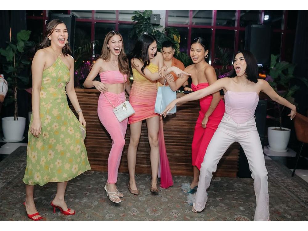 The friendship of Ashley Ortega, Shuvee Etrata, Skye Chua, and Roxie Smith | GMA Entertainment