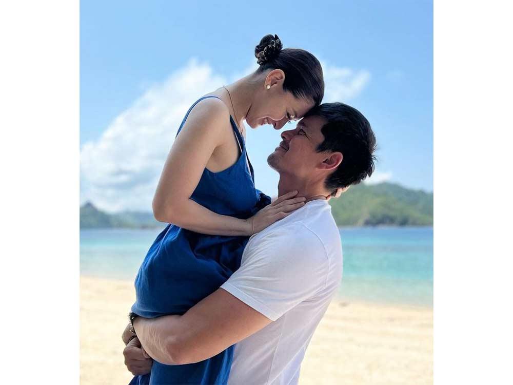 The vacation snaps of Dong-Yan, Den-Jen, Bea-Dom, and other celebrity couples are giving us ...