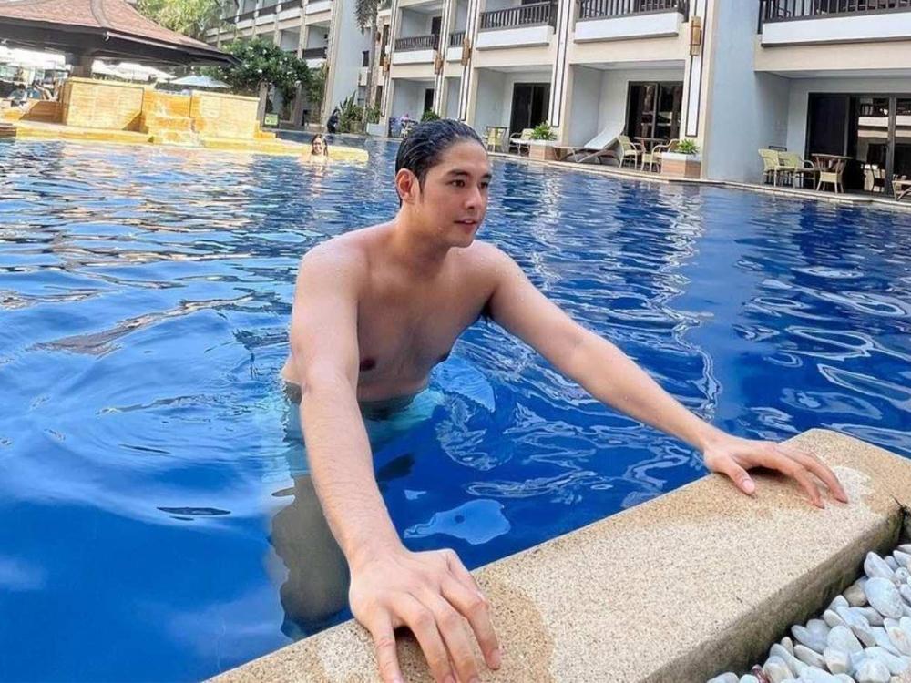 Thirst-trap photos of Jeric Gonzales | GMA Entertainment