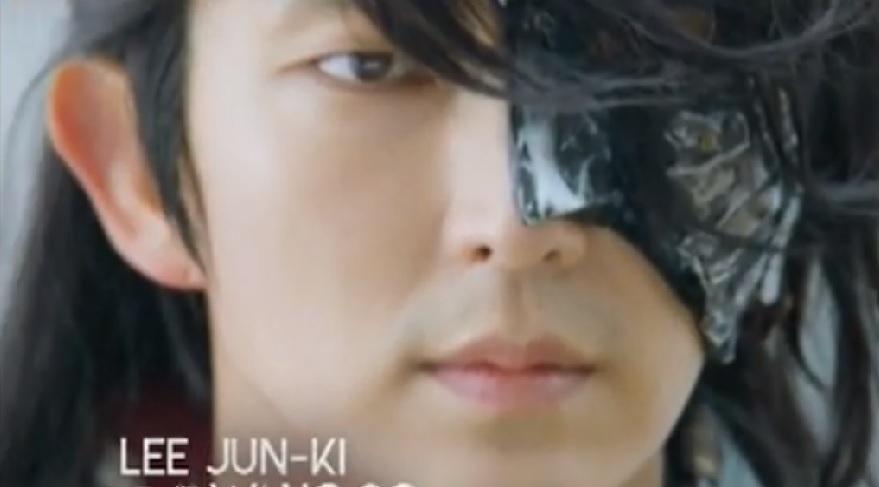 Heart of Asia Channel: Lee Jun-ki as Wang So in 'Scarlet Heart ...