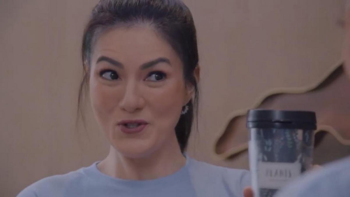 Abot Kamay Na Pangarap: Lyneth's tumbler (Episode 268) | GMA Entertainment