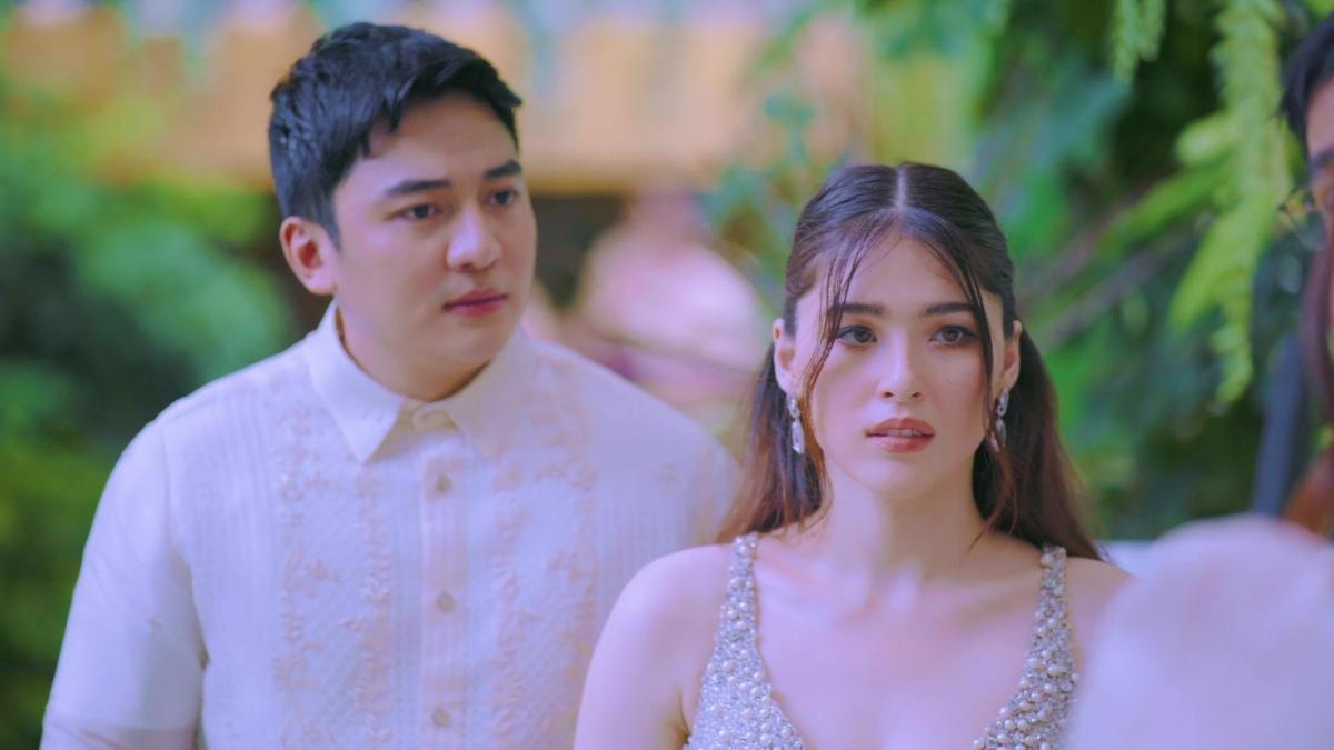 My Father's Wife: May new wife? | GMA Entertainment