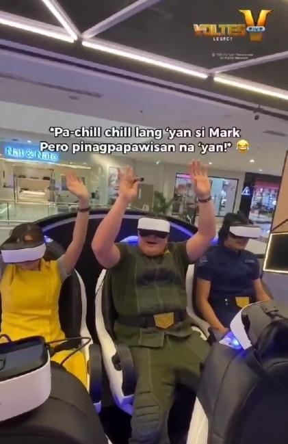 Voltes V: Legacy: Jamie at Mark, bantay-sarado kay Big Bert! | Online ...