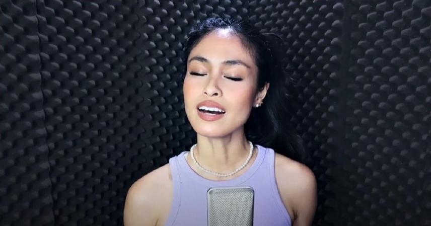 Voltes V: Legacy: Crystal Paras records "Ikaw Sana Ang Nauna" | GMA ...