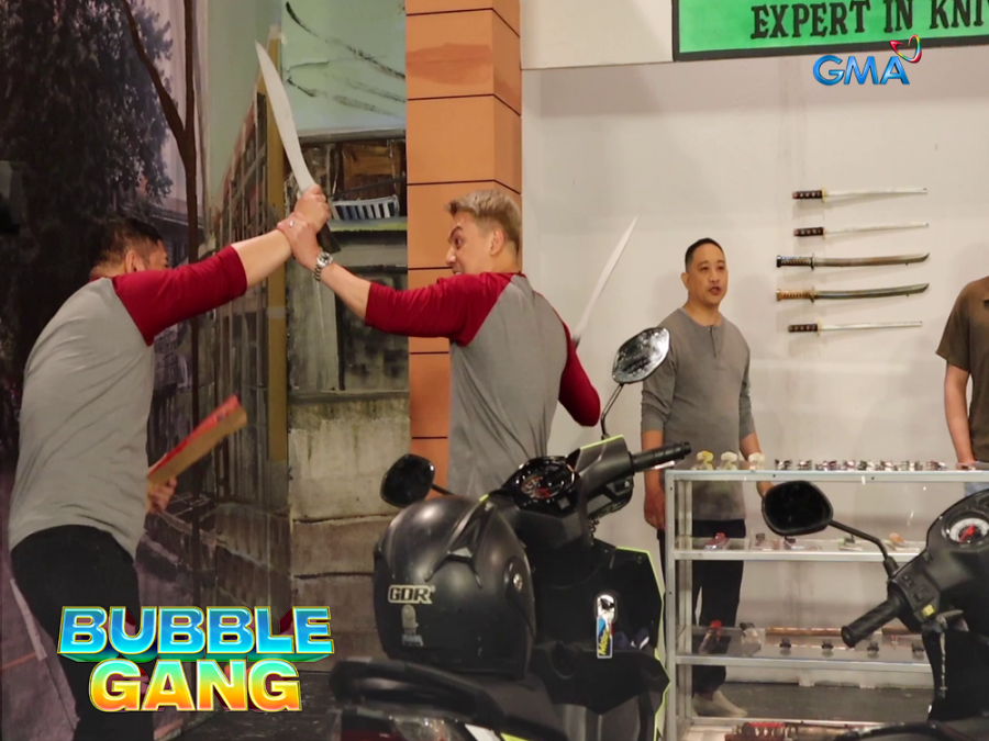 Bubble Gang: Behind-the-scenes of Double dead sa Double booking! (YouLOL) | GMA Entertainment